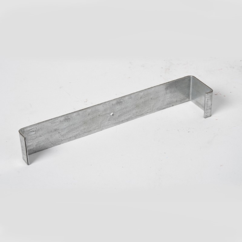 CLIP UNIVERSAL OVERSIZE GUTTER for Metal Buildings | Steel Store